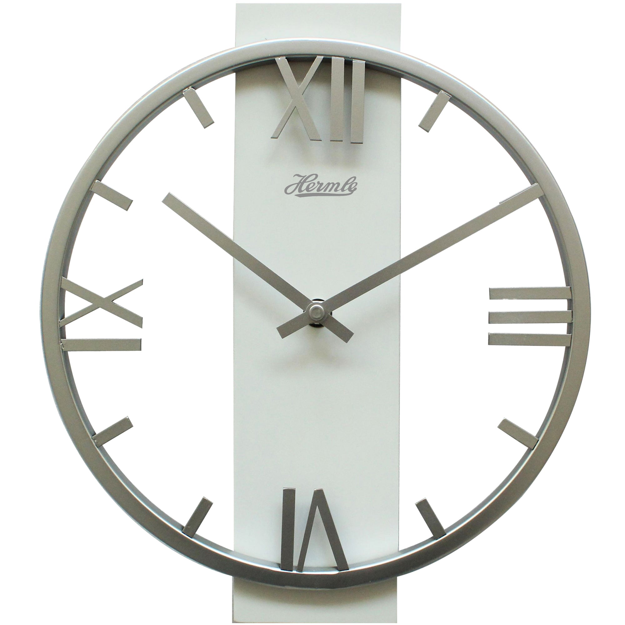 Iron wall clock in white and silver
